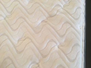 The Love Bed Review - Nest Bedding Praise and Complaints