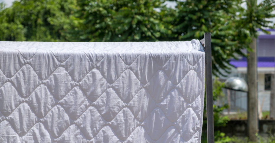 How to Fluff Your Comforter (2025 Update) | Mattress Clarity